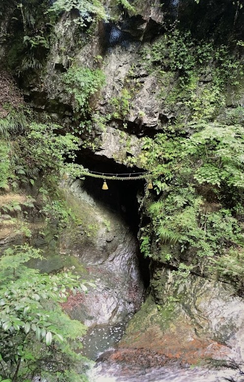 Visit Ryuketsu Shrine｜Sacred Cave & Rain Rituals【Wonders of Nara】 | 魅力 ...