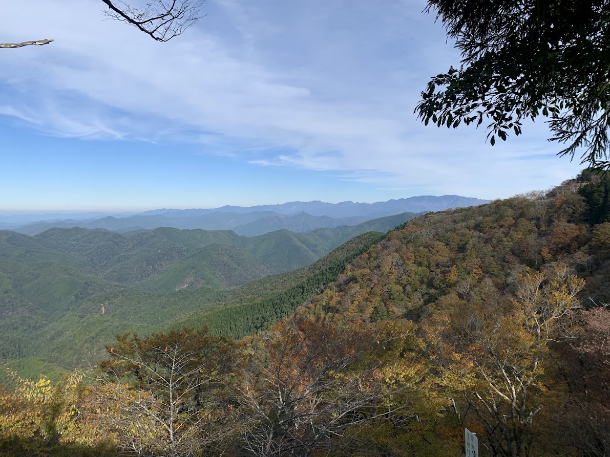 立里荒神｜白木の鳥居が圧巻の神社の見どころ【魅力いっぱい奈良】 | 魅力いっぱい 奈良